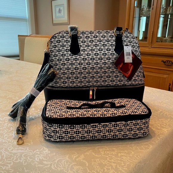 IMAN | Bags | Iman Global Chic Purse And Makeup Kit Nwt | Poshmark